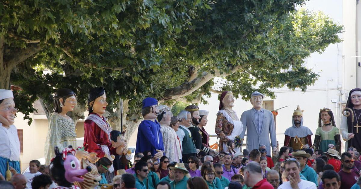 Més de cinc-centes persones a la Trobada Gegantera de Bellvís Més de cinc-centes persones a la Trobada Gegantera de Bellvís