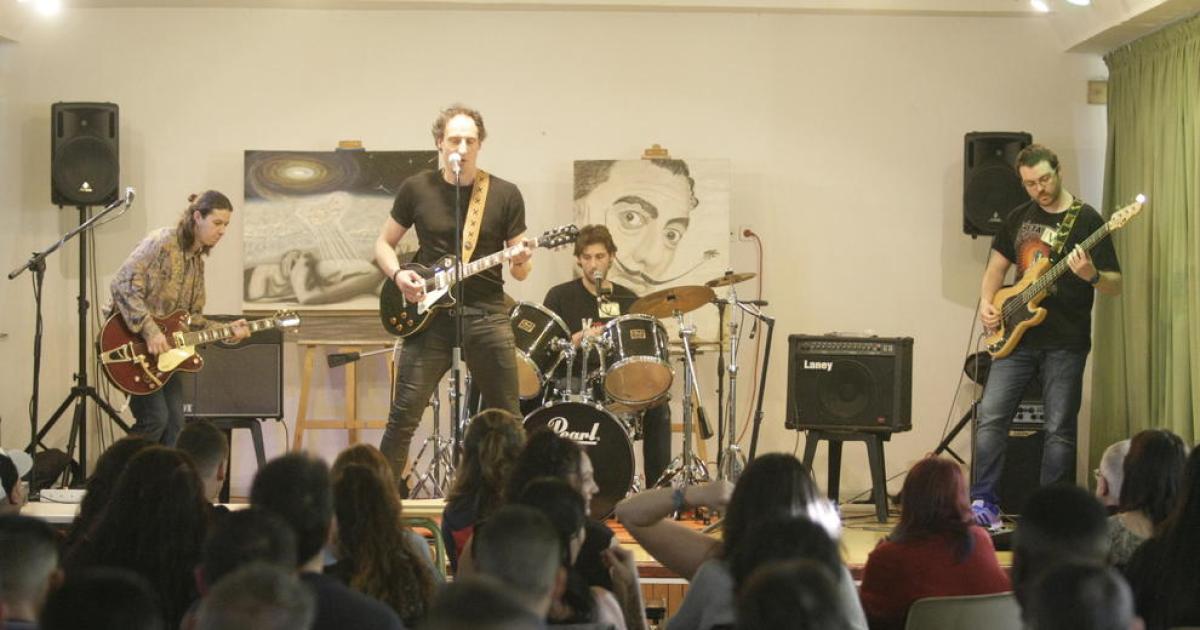 Hard rock entre els murs de la presó