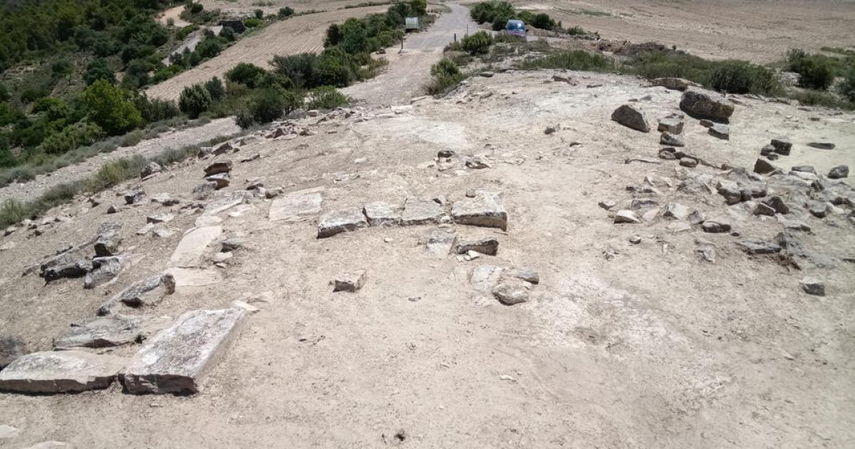 Los arqueólogos descubren la entrada al poblado medieval de Llardecans