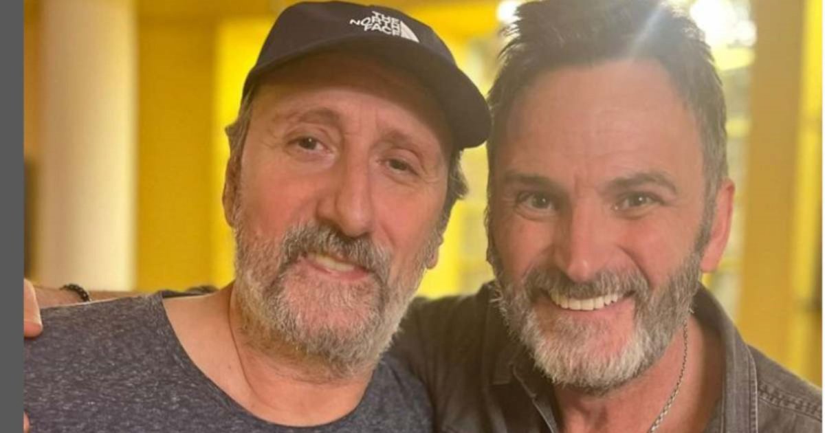 Fernando Tejero visita a su amigo José Luis Gil en Navidad