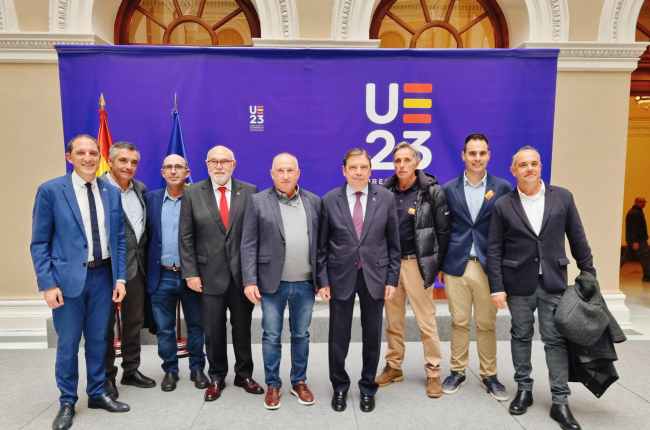 El Estado firma 25 millones más para la modernización del canal de Pinyana y 20 para el Aragón ...