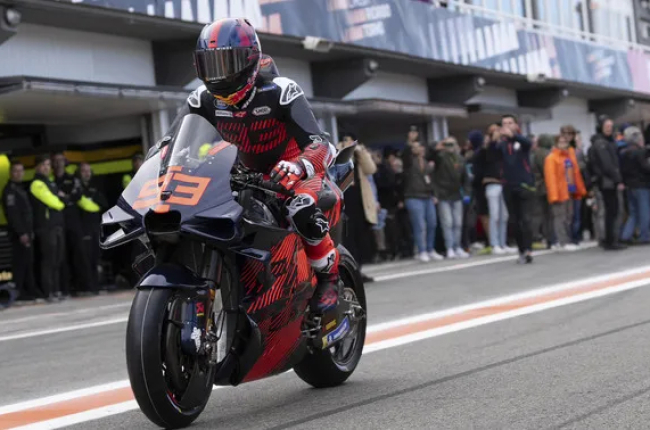 Marc Márquez: “La Ducati és una moto campiona”