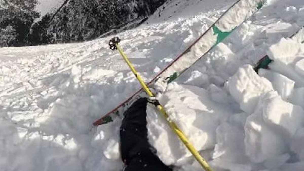 La deportista Ares Masip desencadena un alud en Andorra y el vídeo se ...