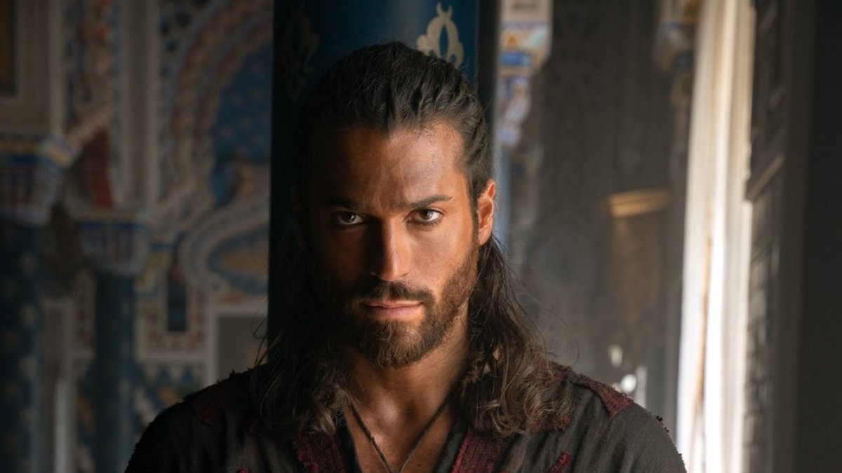Can Yaman listo para deslumbrar en "El Turco", la esperada serie del corsario