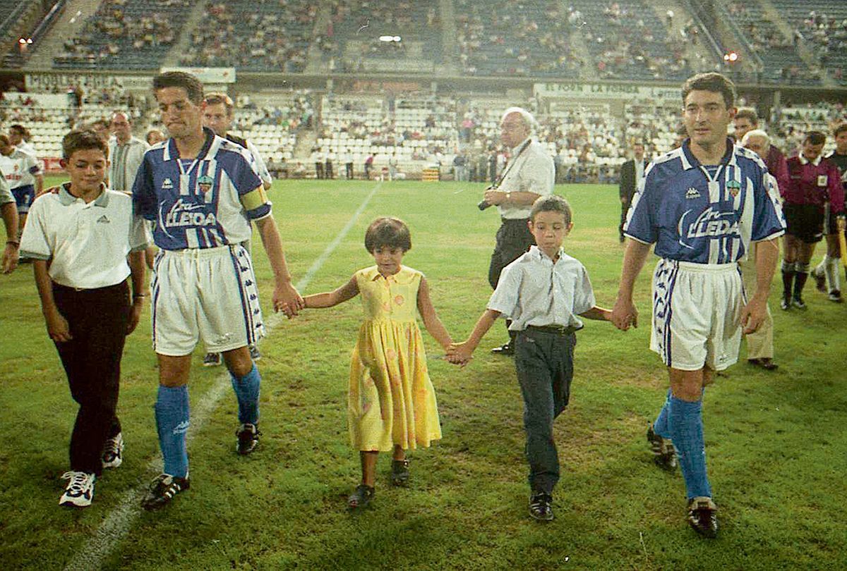 La historia del Lleida: el Lérida Balompie, la Unión Deportiva Lérida y ...